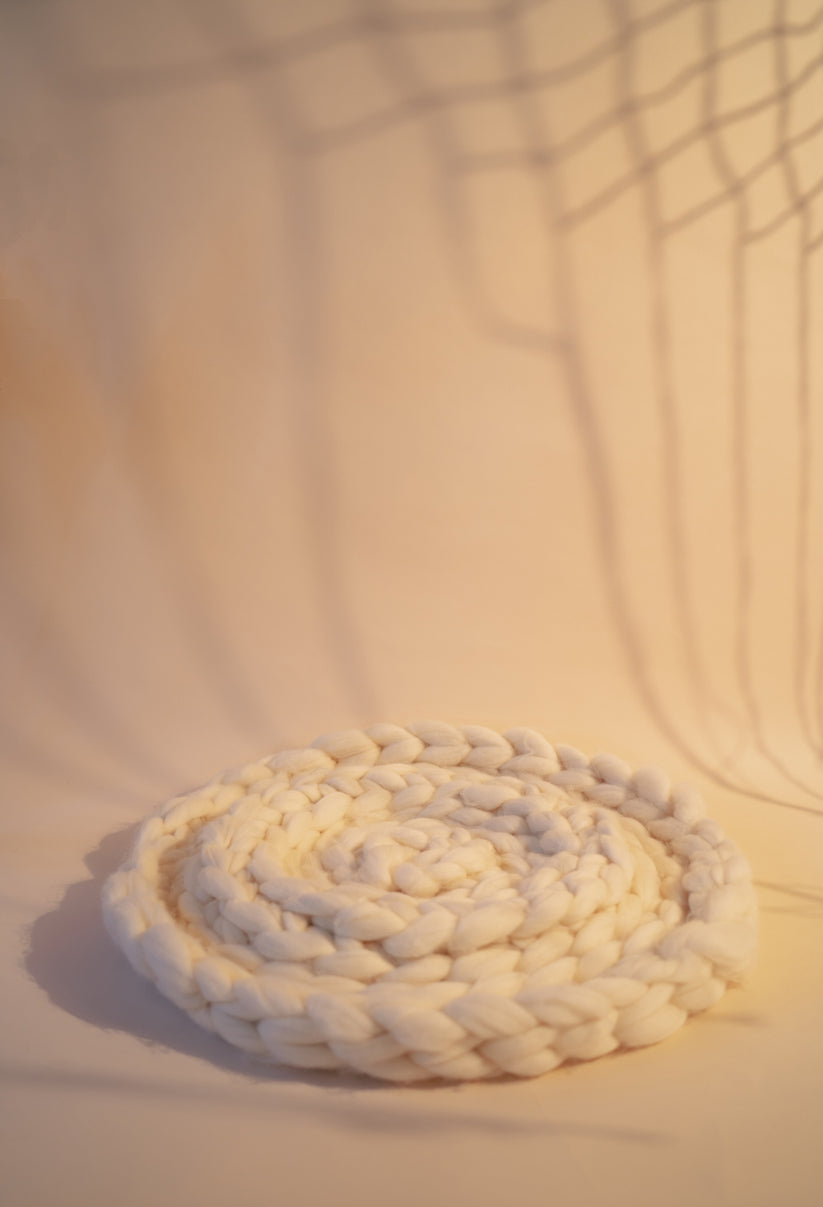 Chunky knit rug in modern scandinavian style | Minimalist design ...